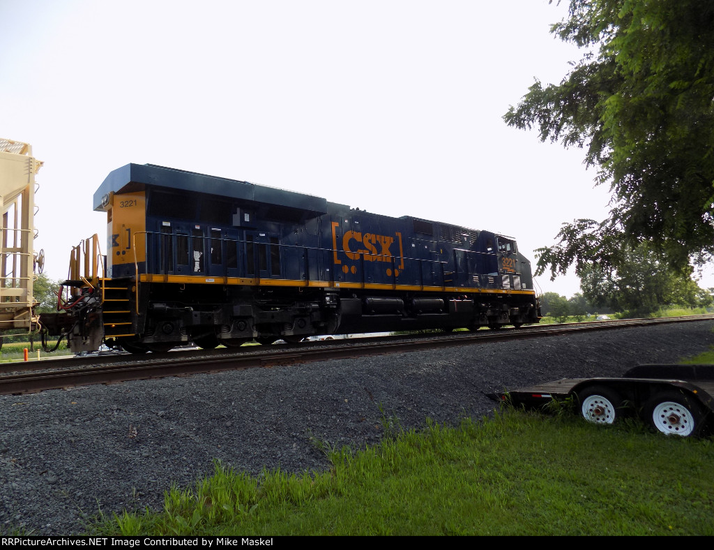 CSX 3221